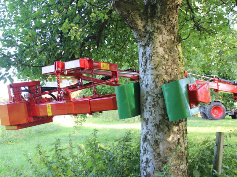 Hydraulic trunk shaker - Feucht Obsttechnik
